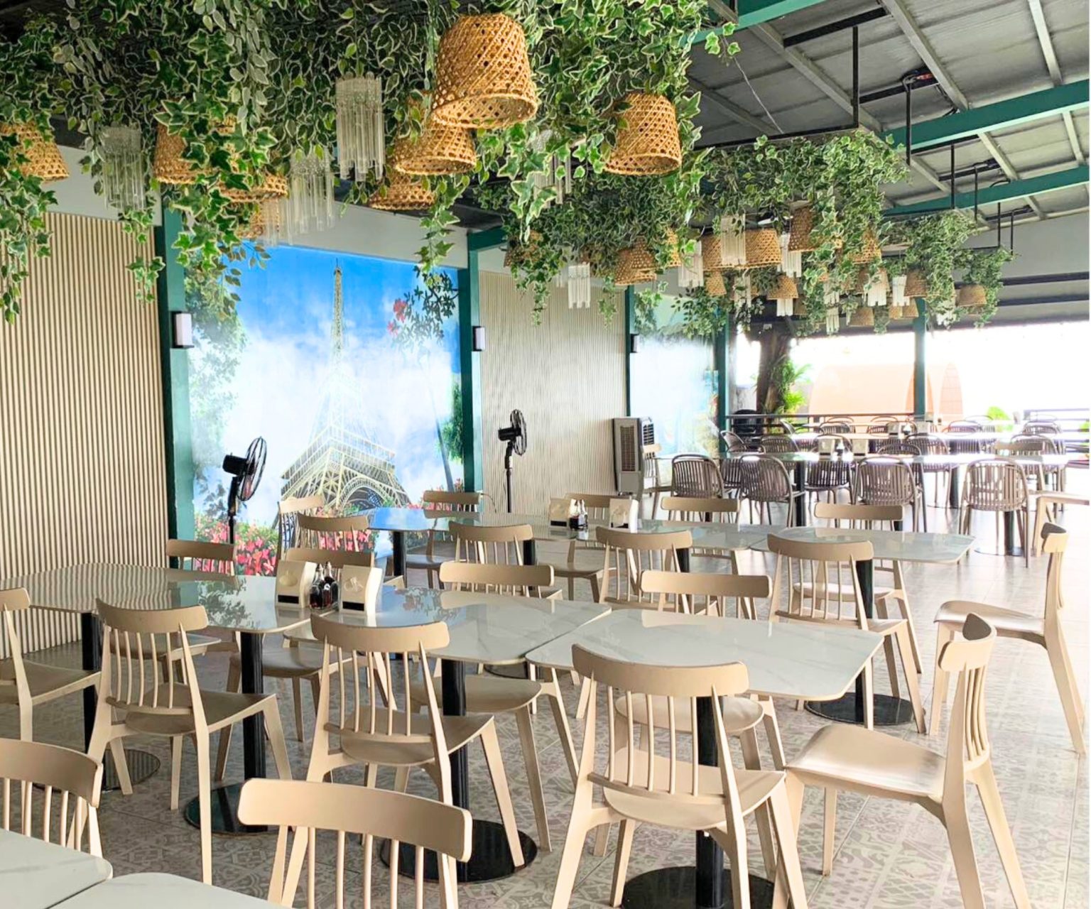 Scenic Eats: Tagaytay Restaurants with a view of Taal Volcano ...